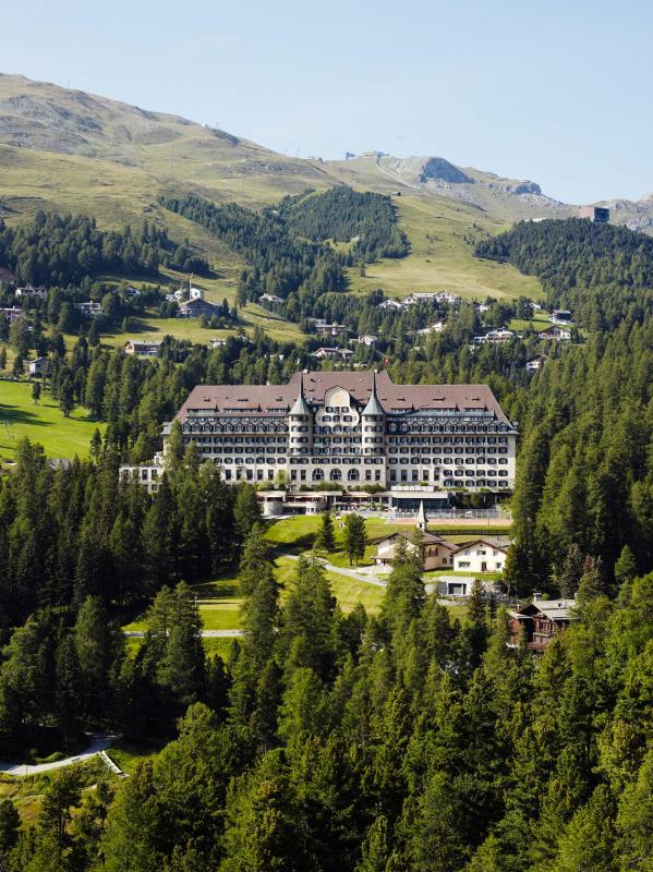 15 Best Hotels in St. Moritz (Luxury, 5-Star, Boutique)