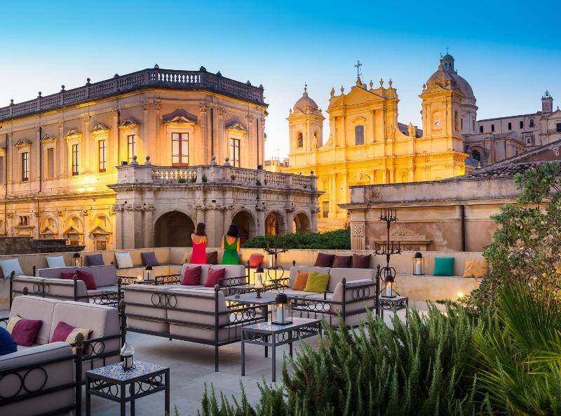 15 Best Hotels in Noto (Luxury, Boutique)