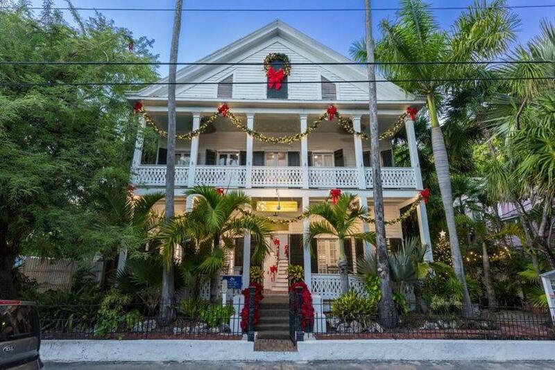 20 Best Hotels in Key West (Luxury, Boutique, Charming)